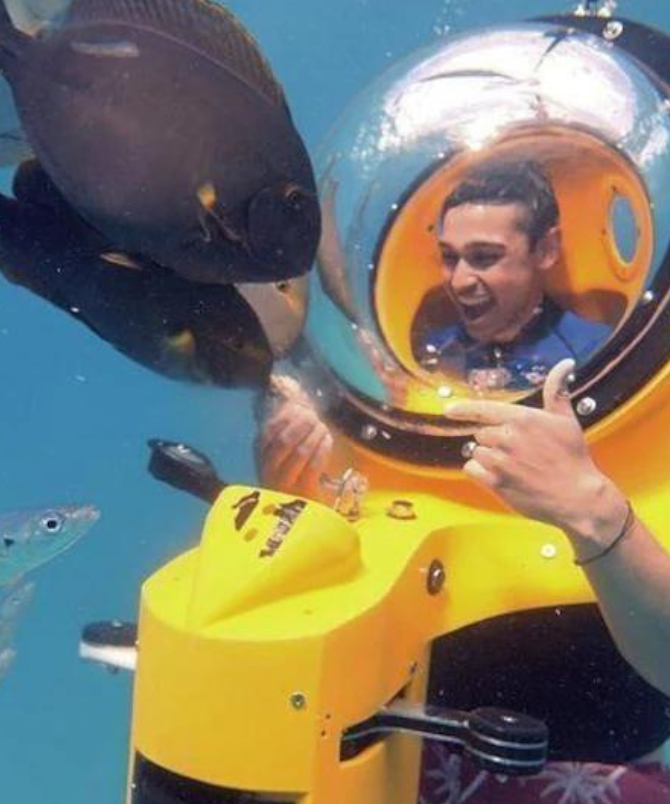 Oahu Submarine Scooter Adventure – Camberwell Travel Club
